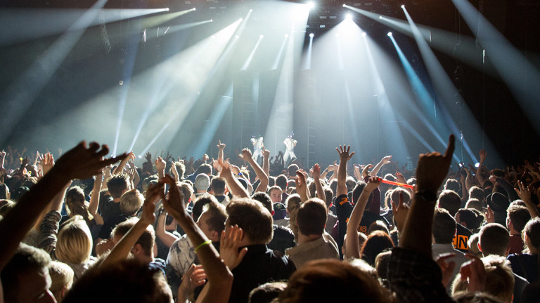 Konzertkarten: Eventim muss Tickets abgeben · Dlf Nova