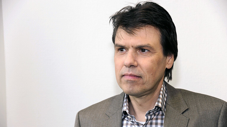 Christian Frommert: Der Zwang zu essen · Dlf Nova