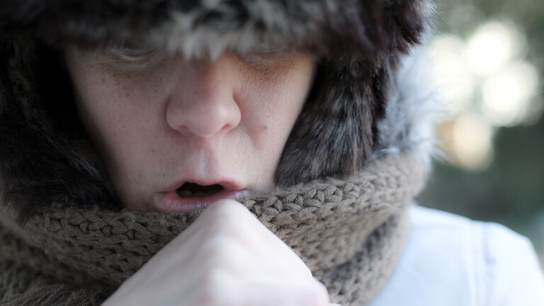 Nach Atemwegsinfekt: Anhaltender Husten ist normal · Dlf Nova