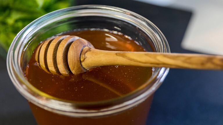 Unsterbliche Substanz: Inhalt von 2500 Jahre alten Krügen geklärt · Dlf ...