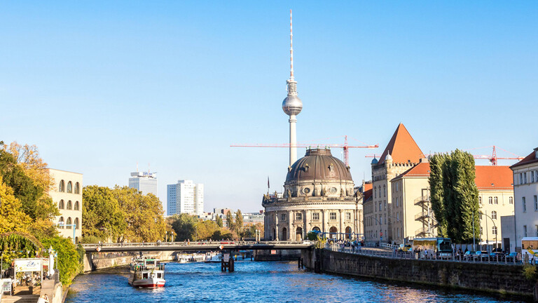 Berlin: Die Spree fließt wieder vorwärts · Dlf Nova
