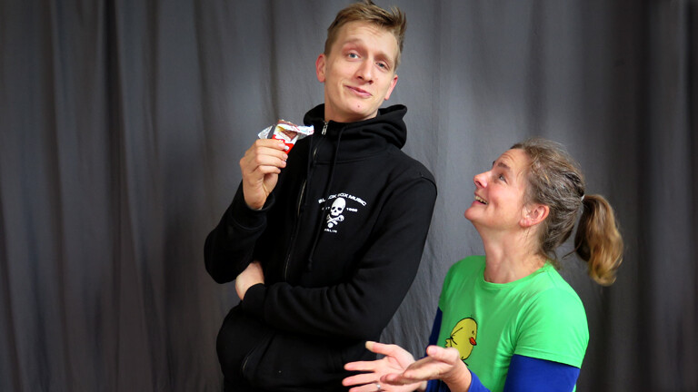 Für Felix Brummer von Kraftklub sind eigene Fans neu · Dlf Nova