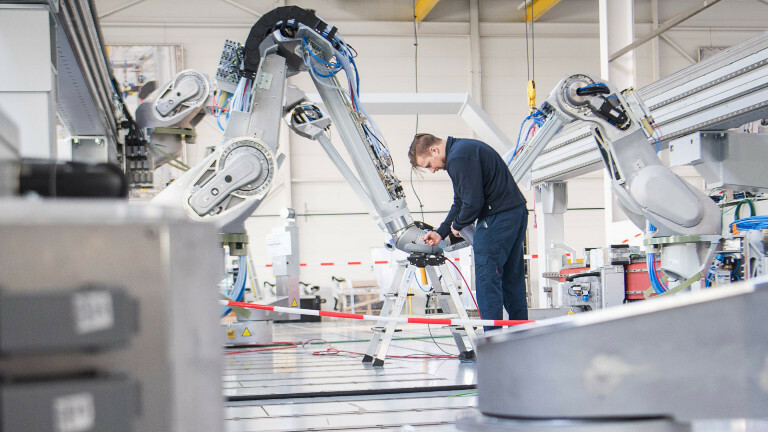 Automatisierung: Deutschland bei Roboter-Ranking vorn dabei · Dlf Nova