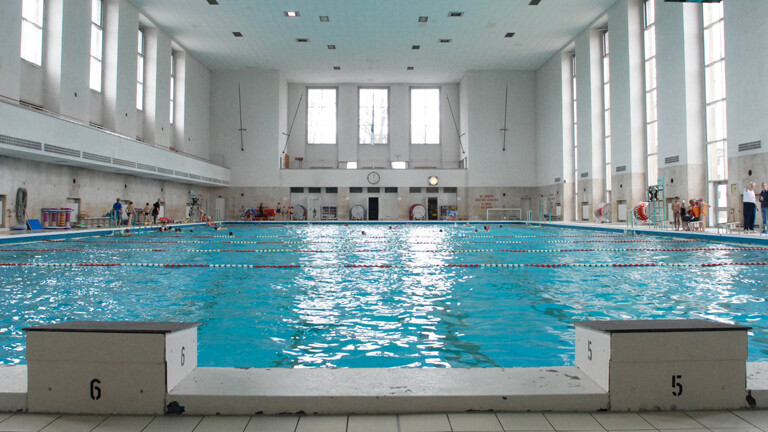 Bädersterben: Marc Riemann von Kölnbäder über den Schwimmbadbetrieb ...