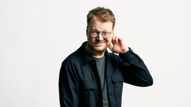 Maxi Gstettenbauer: Das Gegenteil von Humor ist nicht Ernst, sondern ...