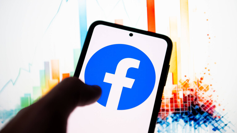 Social Media: Facebook will wieder mehr anstupsen · Dlf Nova