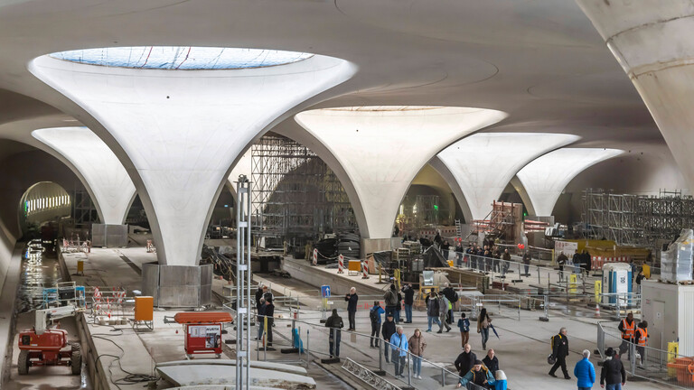 Stuttgart 21: Bahn muss Eröffnung mindestens um ein weiteres Jahr verschieben · Dlf Nova