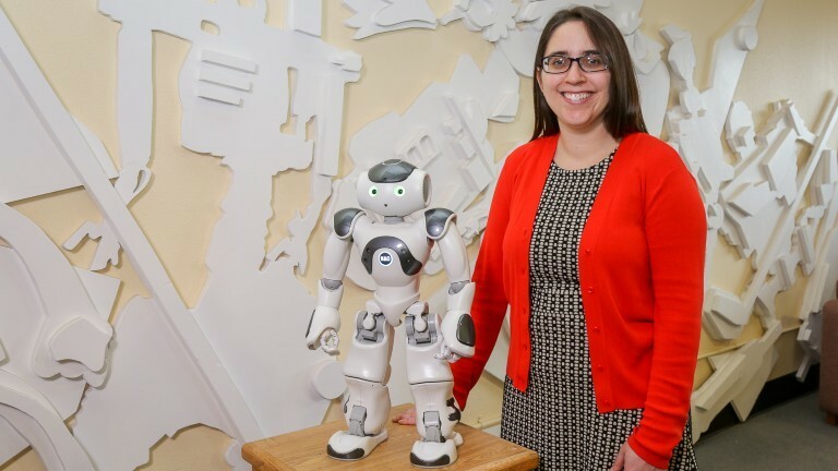 Jon the Robot: Ein Roboter als Stand-Up-Comedian · Dlf Nova