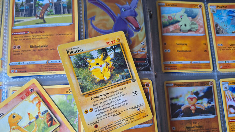 Sammlerstück: Was Pokémon-Karten so wertvoll macht · Dlf Nova
